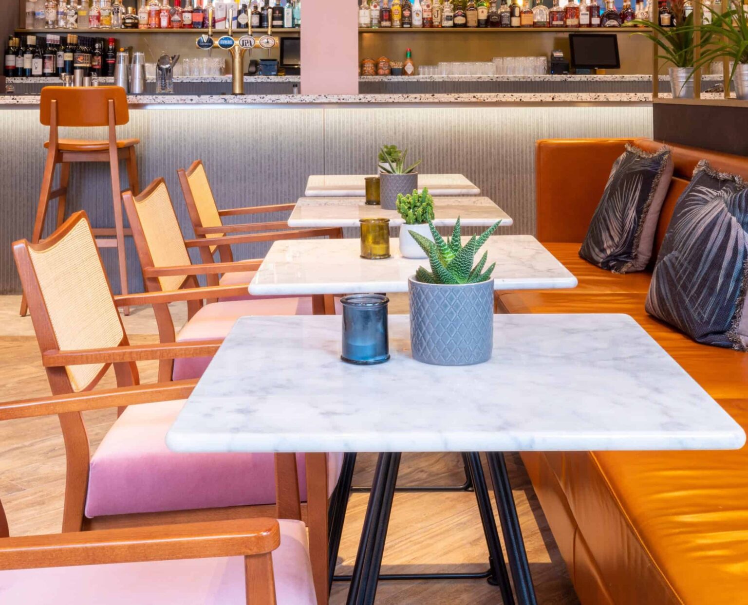 Masons Kitchen & Bar - Telegraph Contract Furniture